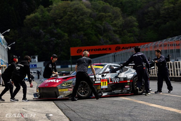 【ギャラリー】OKAYAMA SHAKEDOWN TEST 11号車 GAINER TANAX Z - 株式会社ゲイナー｜GAINER.INC